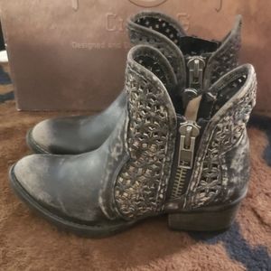 Circle G | Shoes | Cutout Shortie Boot | Poshmark